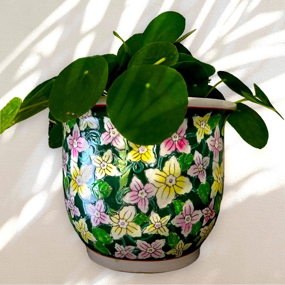 Vintage | Accents | Vintage Hand Painted Planter Pot New England ...
